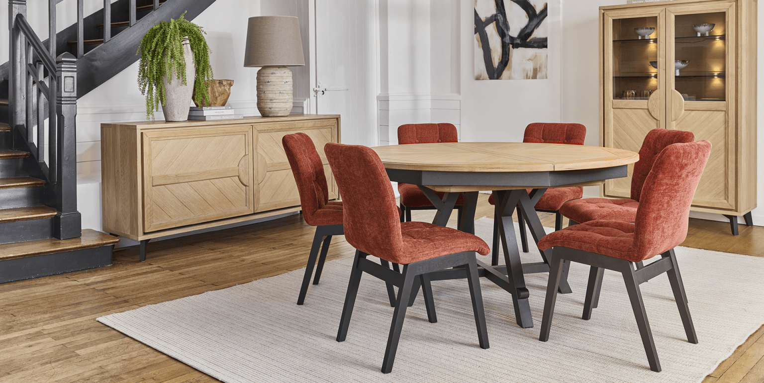 Table de salle à manger ronde chêne HAUSSMANN - Crozatier | Maison ...